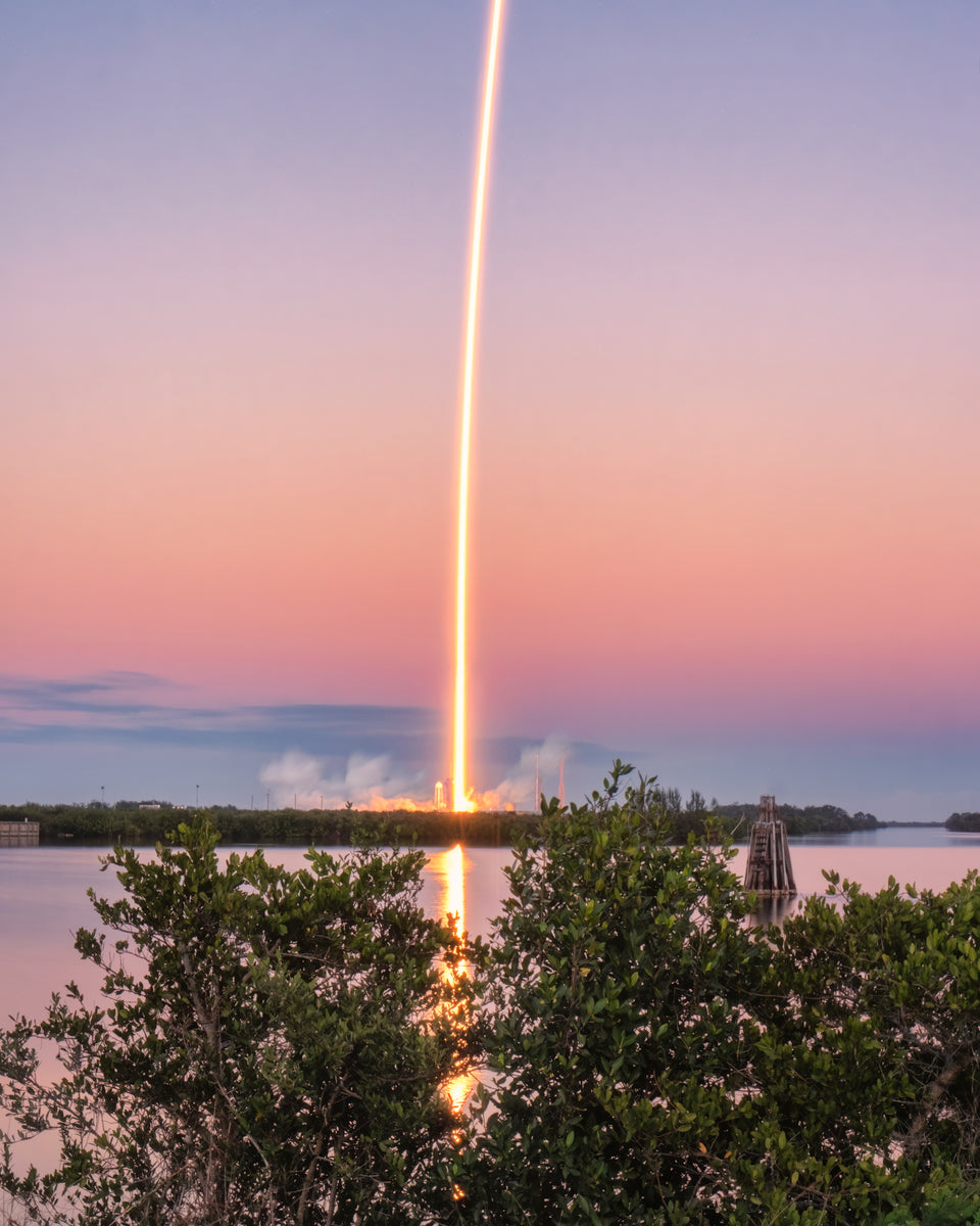 Falcon 9 rising through a sunset: OneWeb 15 Mission – Steven Madow ...